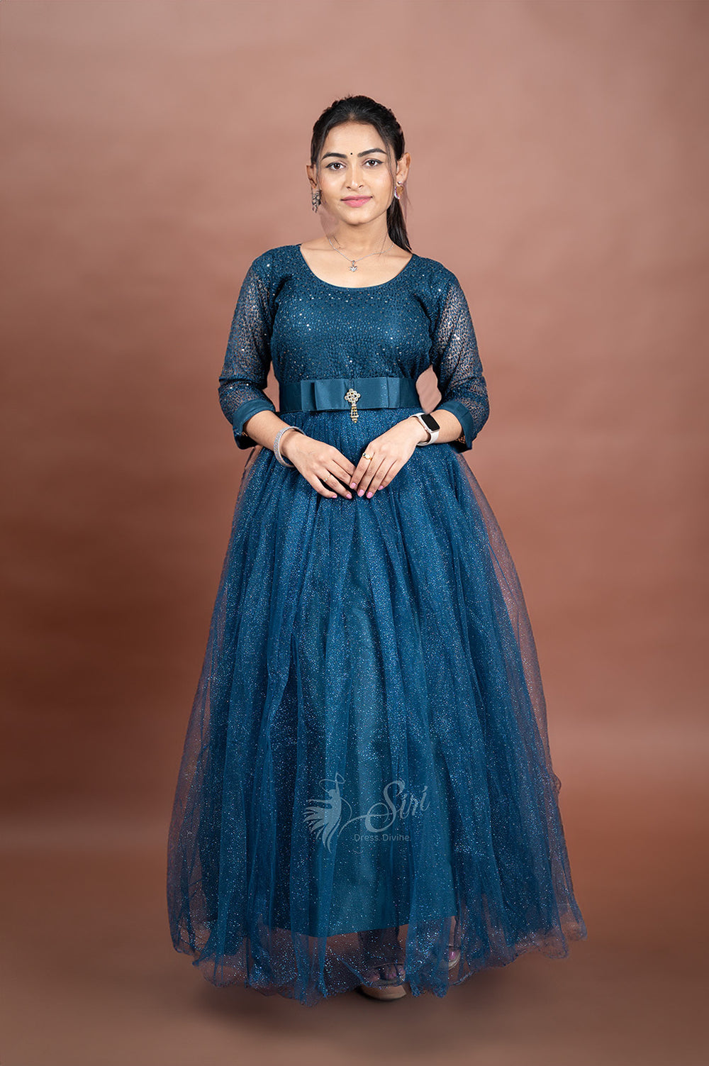 Long Frocks | Buy Long Frocks Online For Women at Best Prices - Siri ...